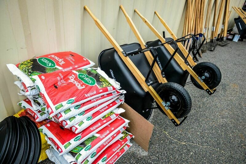 Landscape & Construction Tools – Caledonia Building Supplies & Rentals